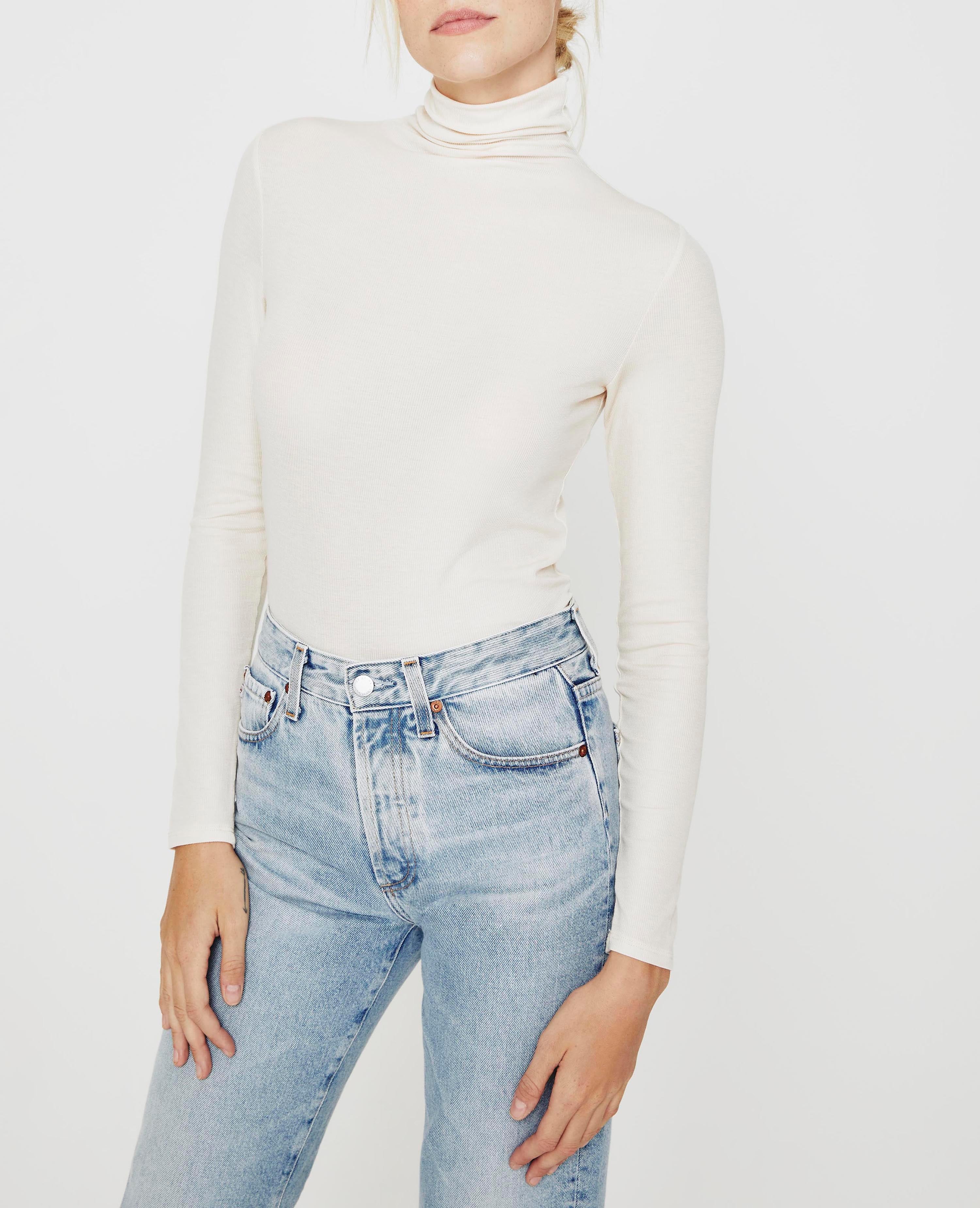Womens Chels Turtleneck White Cream at AG Jeans Outlet Official Store