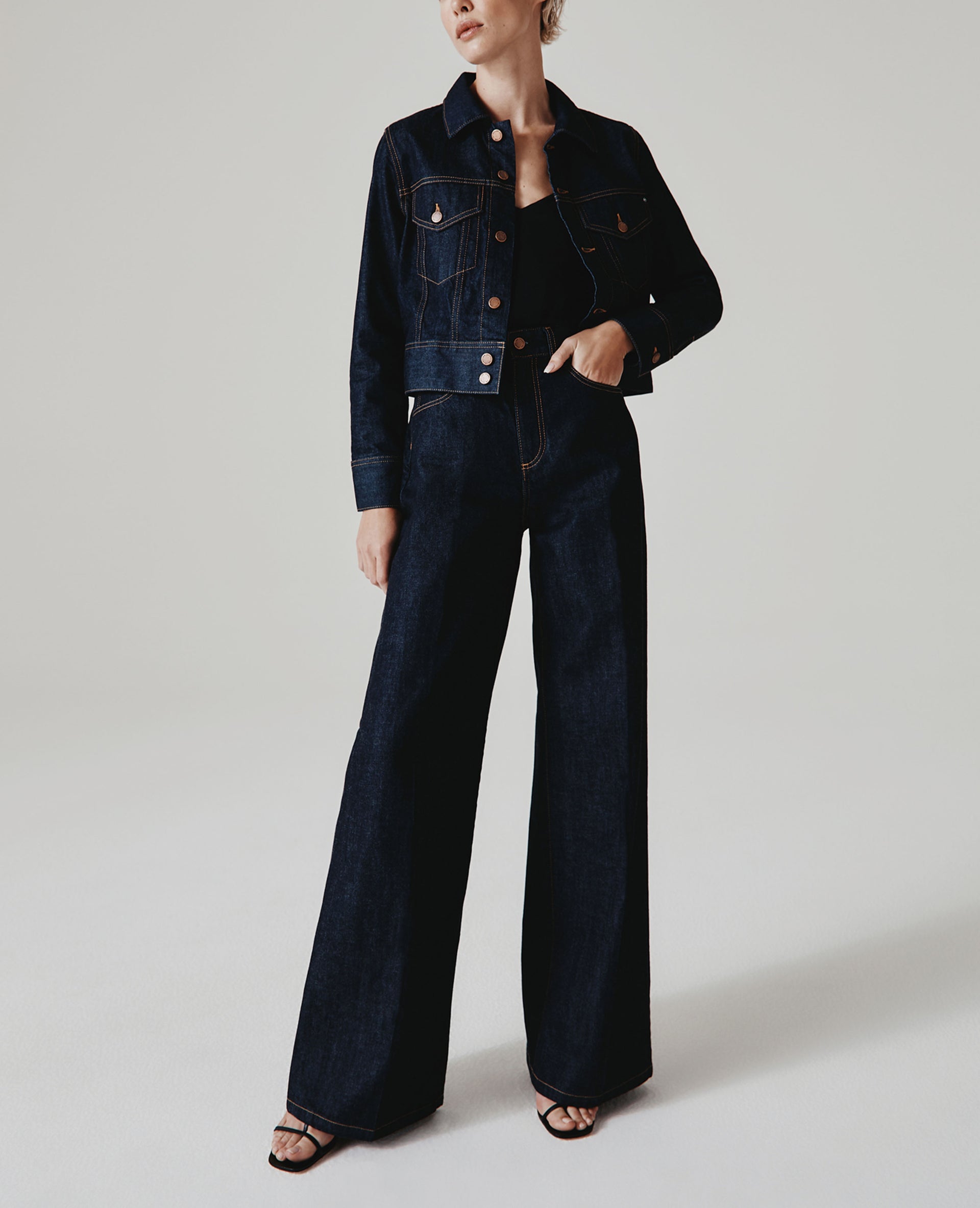 AG Jeans Outlet - Official Online Outlet Store - 30% to 80% off